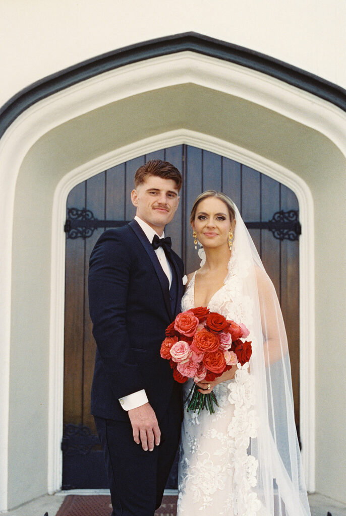 How To Choose Your Wedding Photography Style - Feathered Arrow